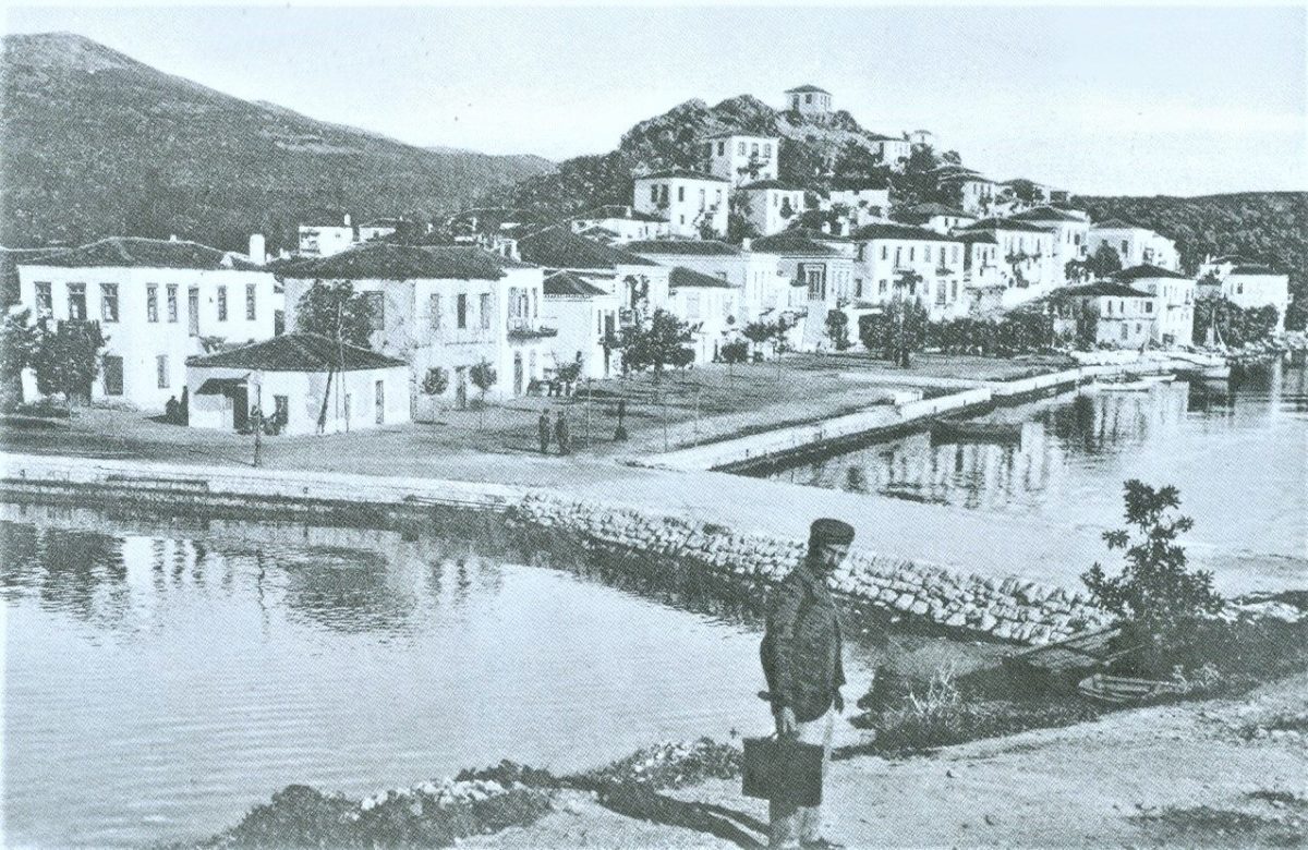 Μοναδικό χρονικό της παλιάς Σκιάθου – Σπάνιες φωτογραφίες και μνήμες ...