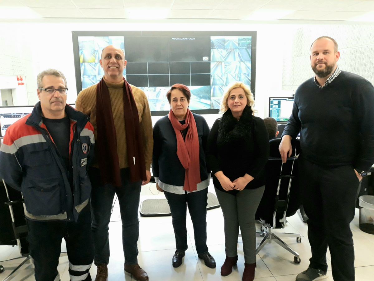 Το Σωματείο Εργαζομένων του ΕΚΑΒ στα κεντρικά γραφεία της εταιρείας ...