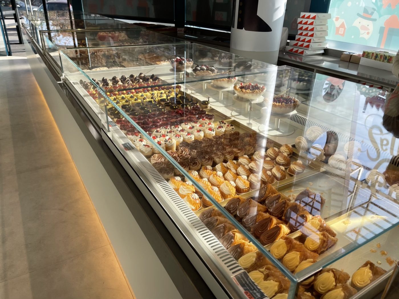 Δείτε φωτογραφίες: Άνοιξε τις πύλες του στη Λάρισα το εντυπωσιακό Bread ...