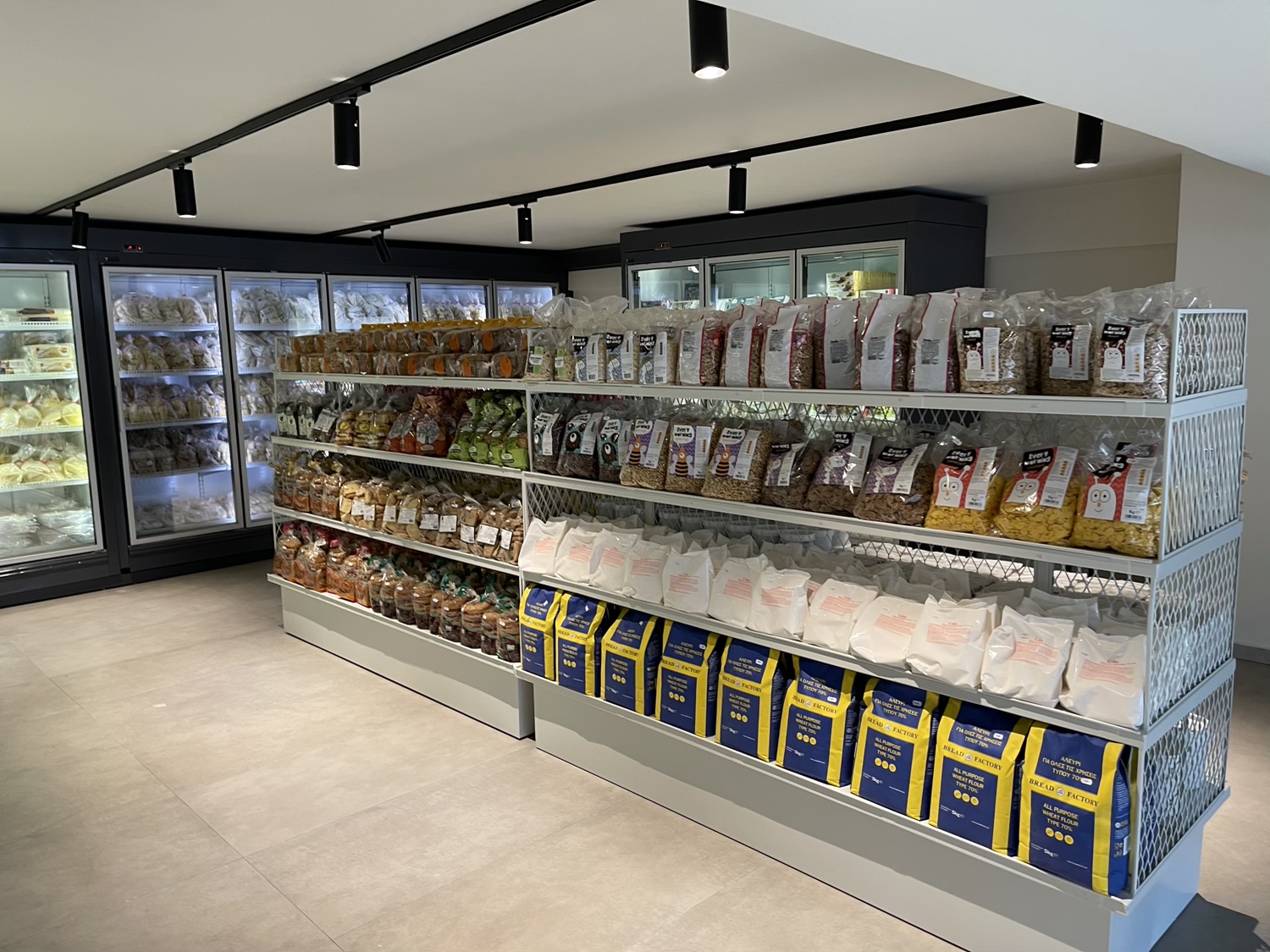 Δείτε φωτογραφίες: Άνοιξε τις πύλες του στη Λάρισα το εντυπωσιακό Bread ...