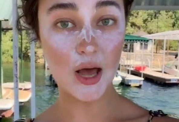 Sunscreen Contouring: Το trend που έχει γίνει viral στο TikTok αλλά δεν ...