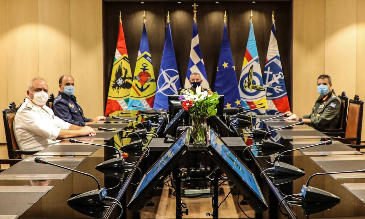 Κρίσεις Ενόπλων Δυνάμεων: Ο Ελασσονίτης που φεύγει και ο Αρχηγός ΑΤΑ ...
