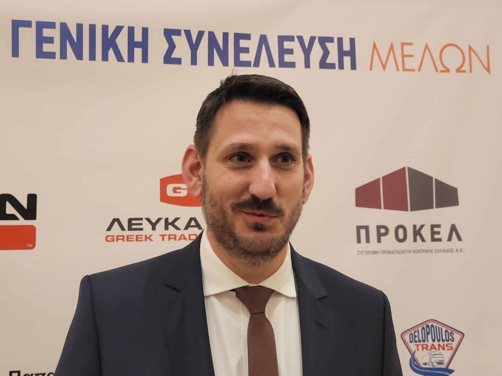 Η γενιά των σαραντάρηδων στο τιμόνι του ΣΘΕΒ, νέος πρόεδρος ο Γιώργος ...