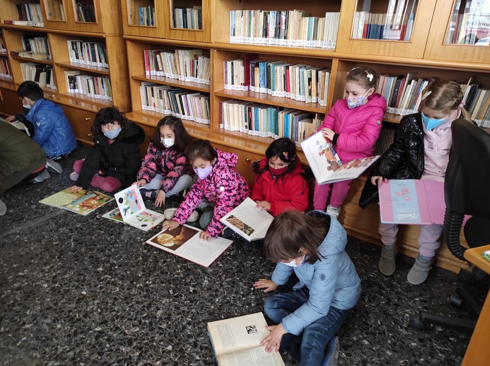 Εκπαιδευτική επίσκεψη του 2ου Νηπιαγωγείου Ελασσόνας στη Δημοτική ...