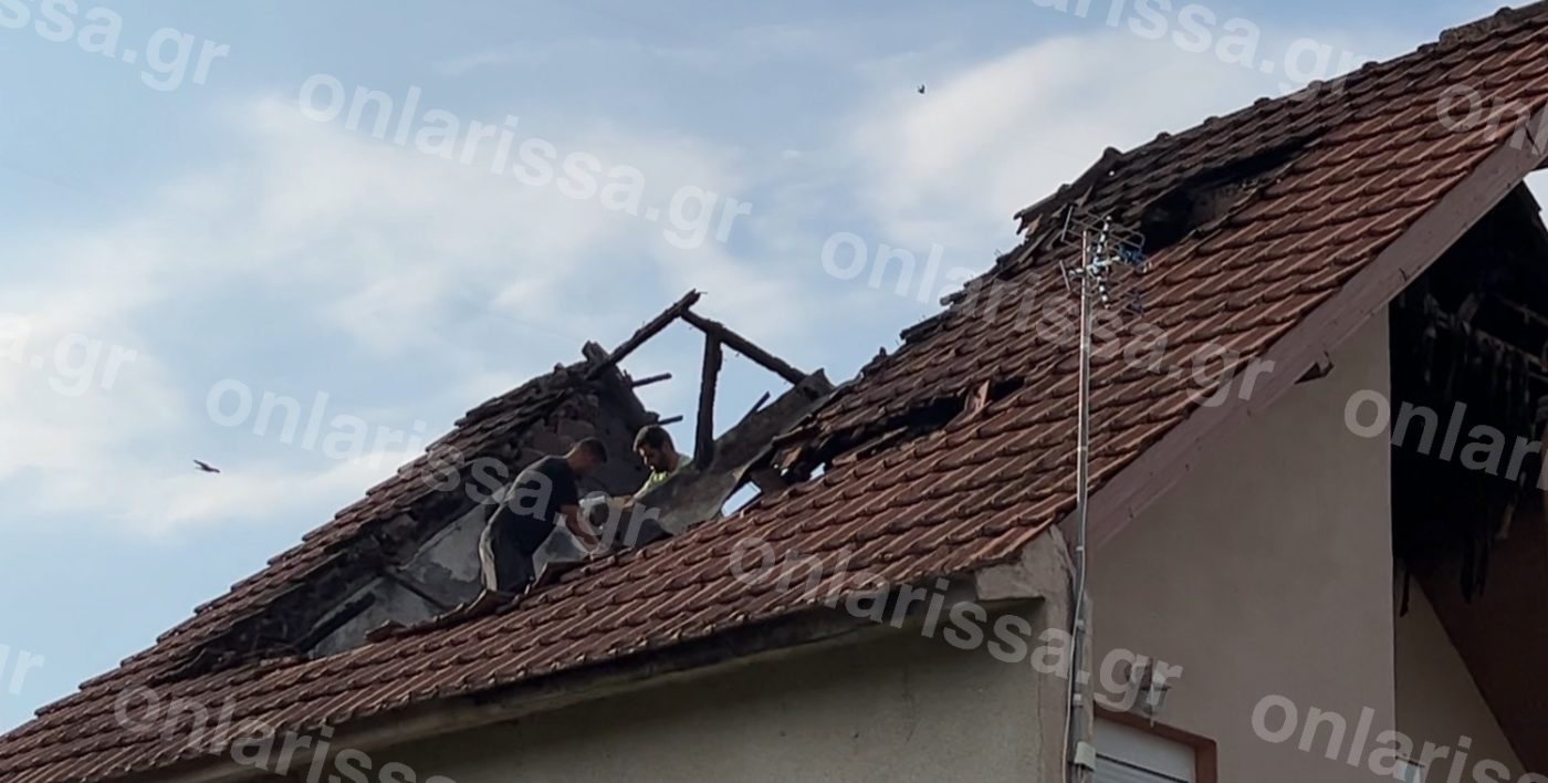 Απίστευτες εικόνες: Κεραυνός διέλυσε την σκεπή σπιτιού στη Λάρισα ...