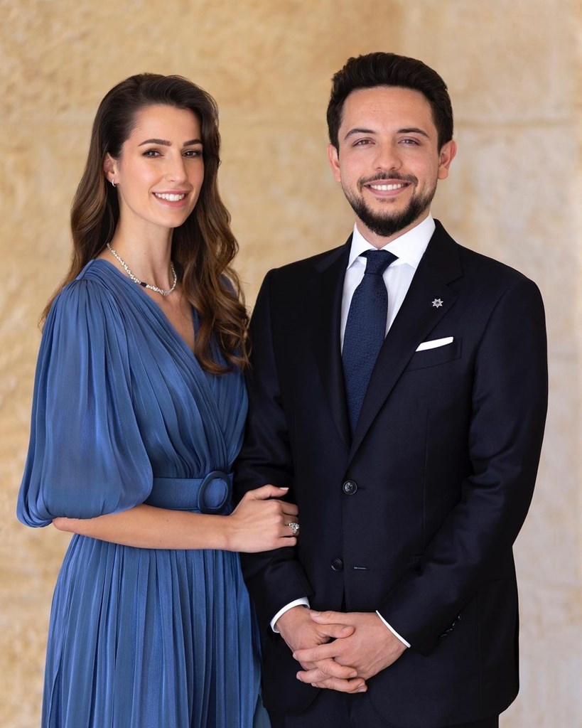 Rajwa al-Saif: Με φόρεμα Έλληνα σχεδιαστή η νέα πριγκίπισσα της ...