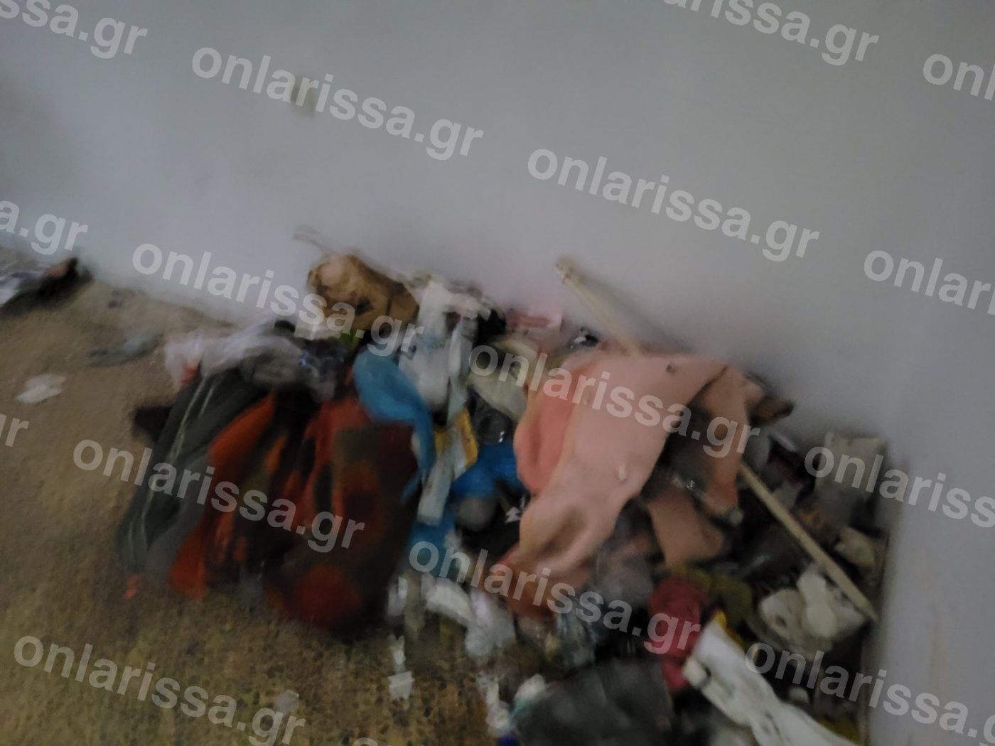 Δείτε φωτογραφίες: Εδώ βρέθηκε δολοφονημένη η 35χρονη σε διαμέρισμα στο ...