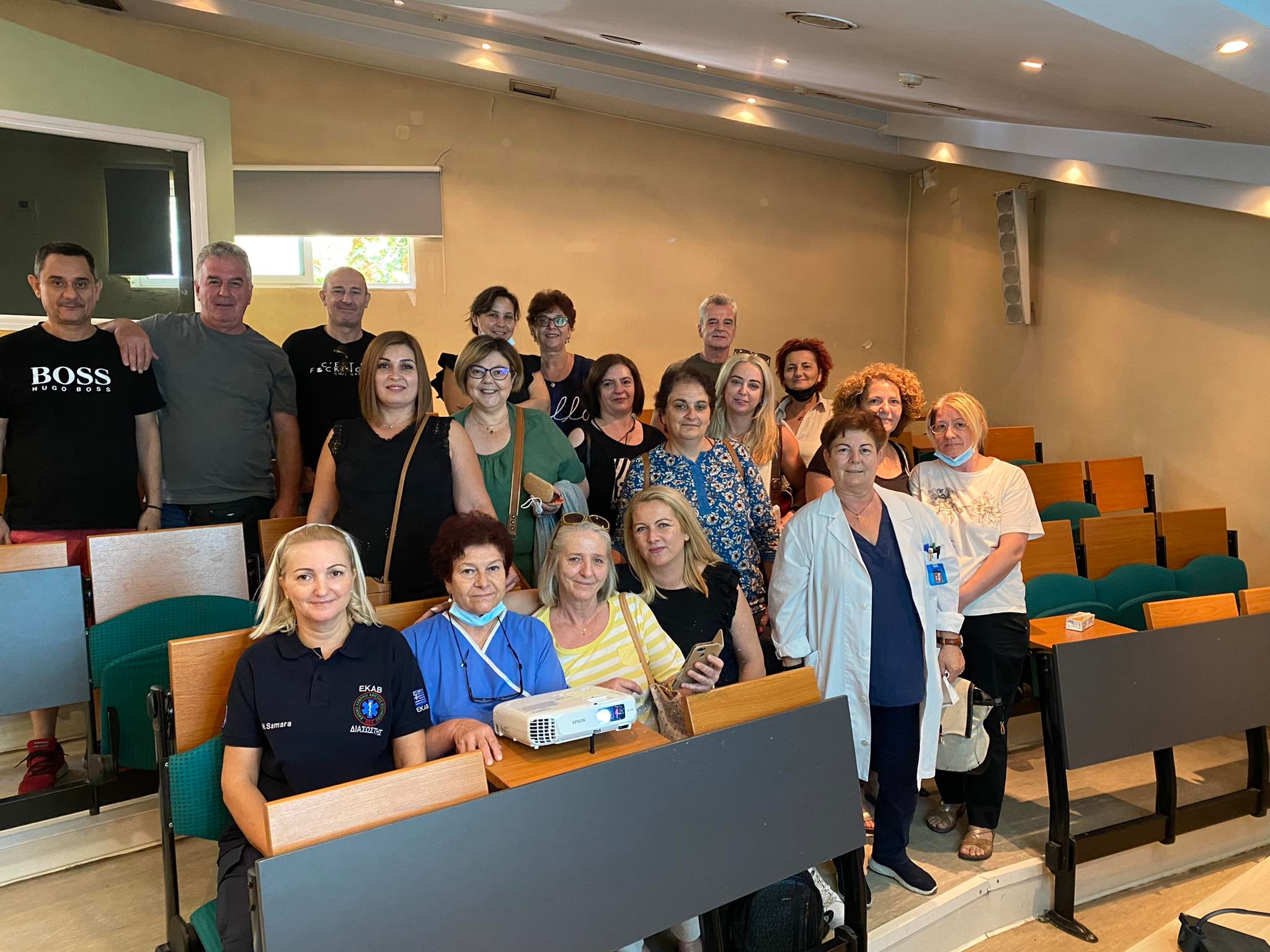 Εκπαιδεύτηκαν στην ΚΑΡΠΑ οι τραυματιοφορείς του Γενικού Νοσοκομείου ...