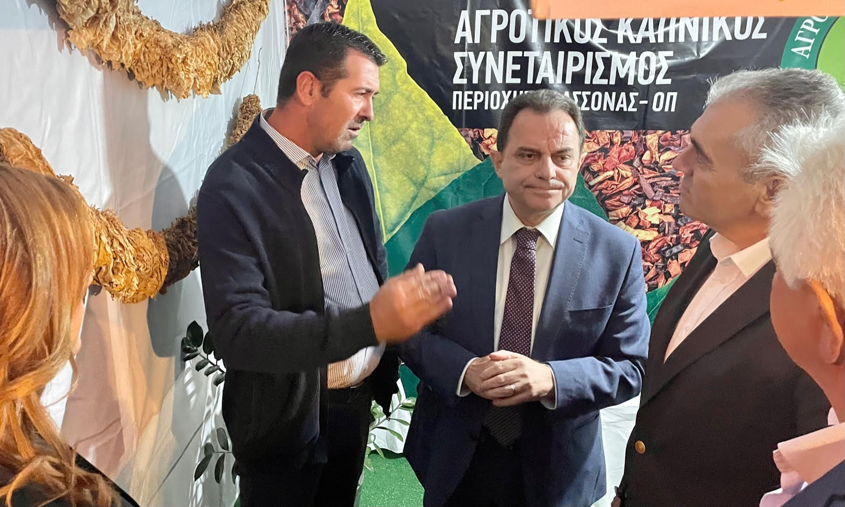 Χαρακόπουλος στη γιορτή φέτας στην Ελασσόνα: Η κυβέρνηση στηρίζει και ...