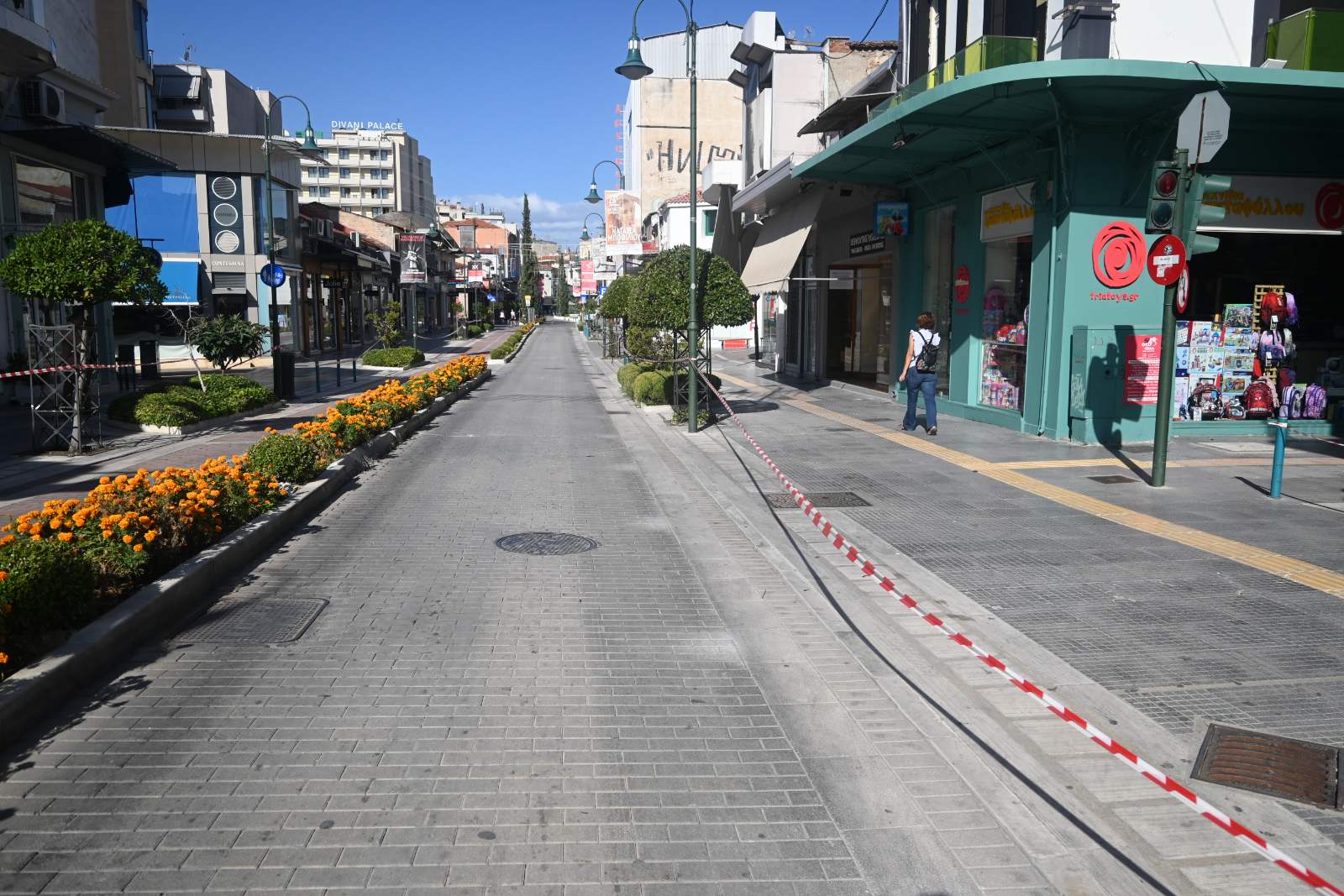 Λάρισα: Τα αυτοκίνητα… απουσιάζουν! Αποκλεισμένο το κέντρο της πόλης ...