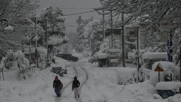 Τα Μερομήνια μίλησαν: Έρχεται χιόνι στην Αττική – Ποιες πόλεις θα δουν ...