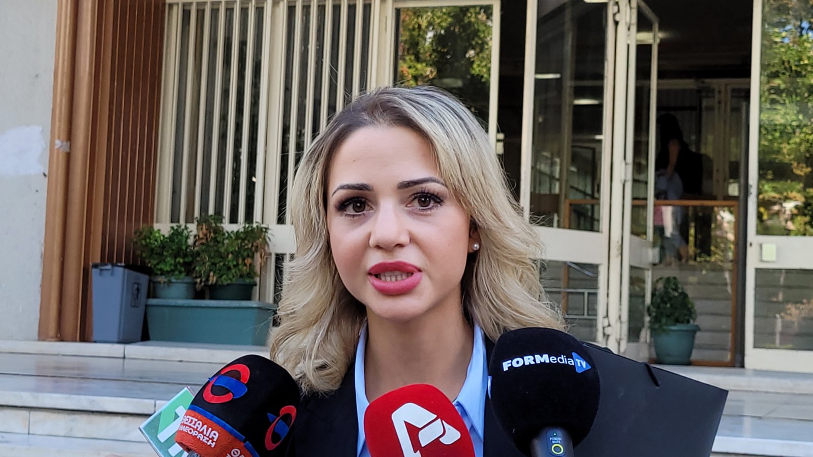 Υπόθεση ενδοοικογενειακής βίας στη Λάρισα: Παραμένουν υπό κράτηση οι ...