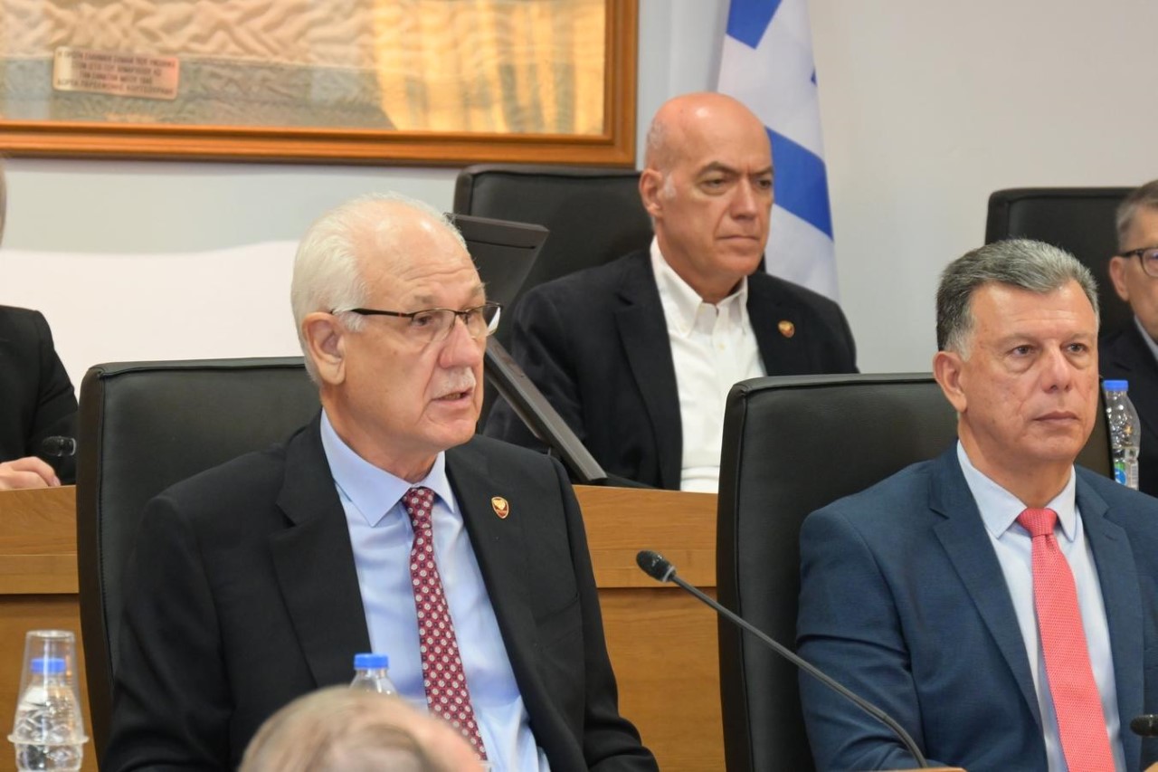 Αδελφές πόλεις και με τη "βούλα" Λάρισα - Κως στο όνομα του Ιπποκράτη ...