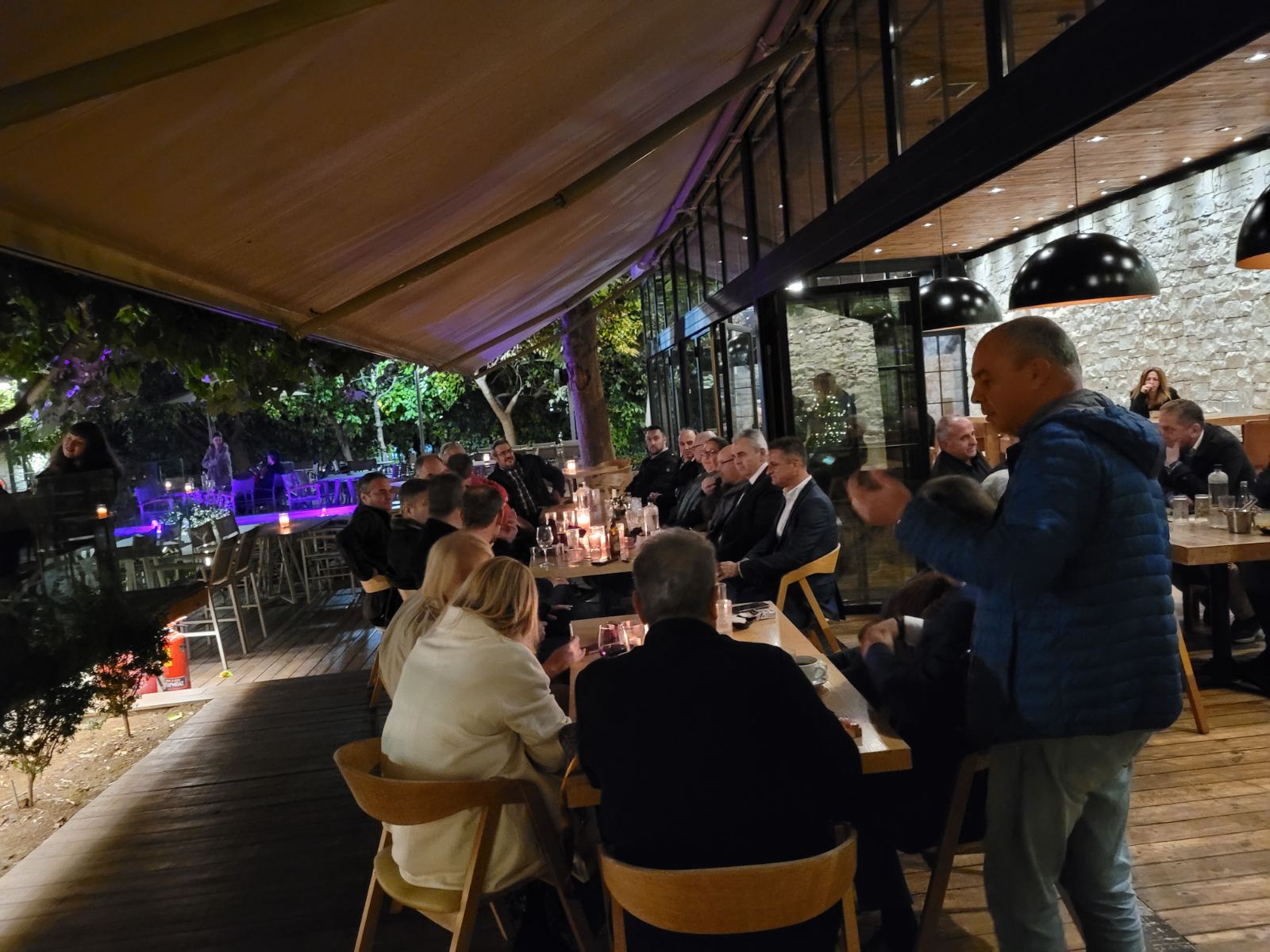 Λάρισα: Φιλική βραδιά της ΔΑΚΕ Καθηγητών Δ.Ε. στο "Φρούριο" (φώτο ...