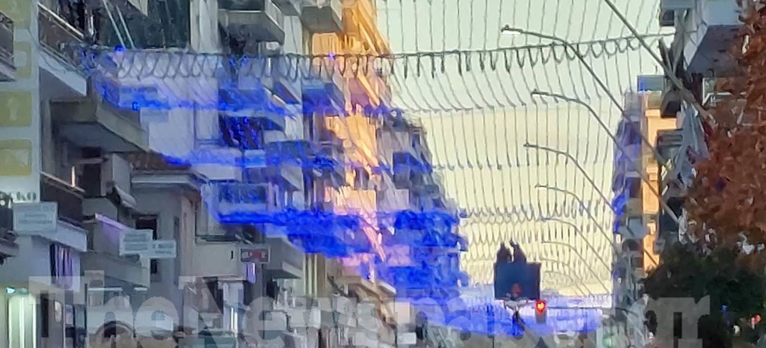 Δοκιμές στα μπλε φωτάκια στο κέντρο του Βόλου – Δείτε φωτογραφίες ...
