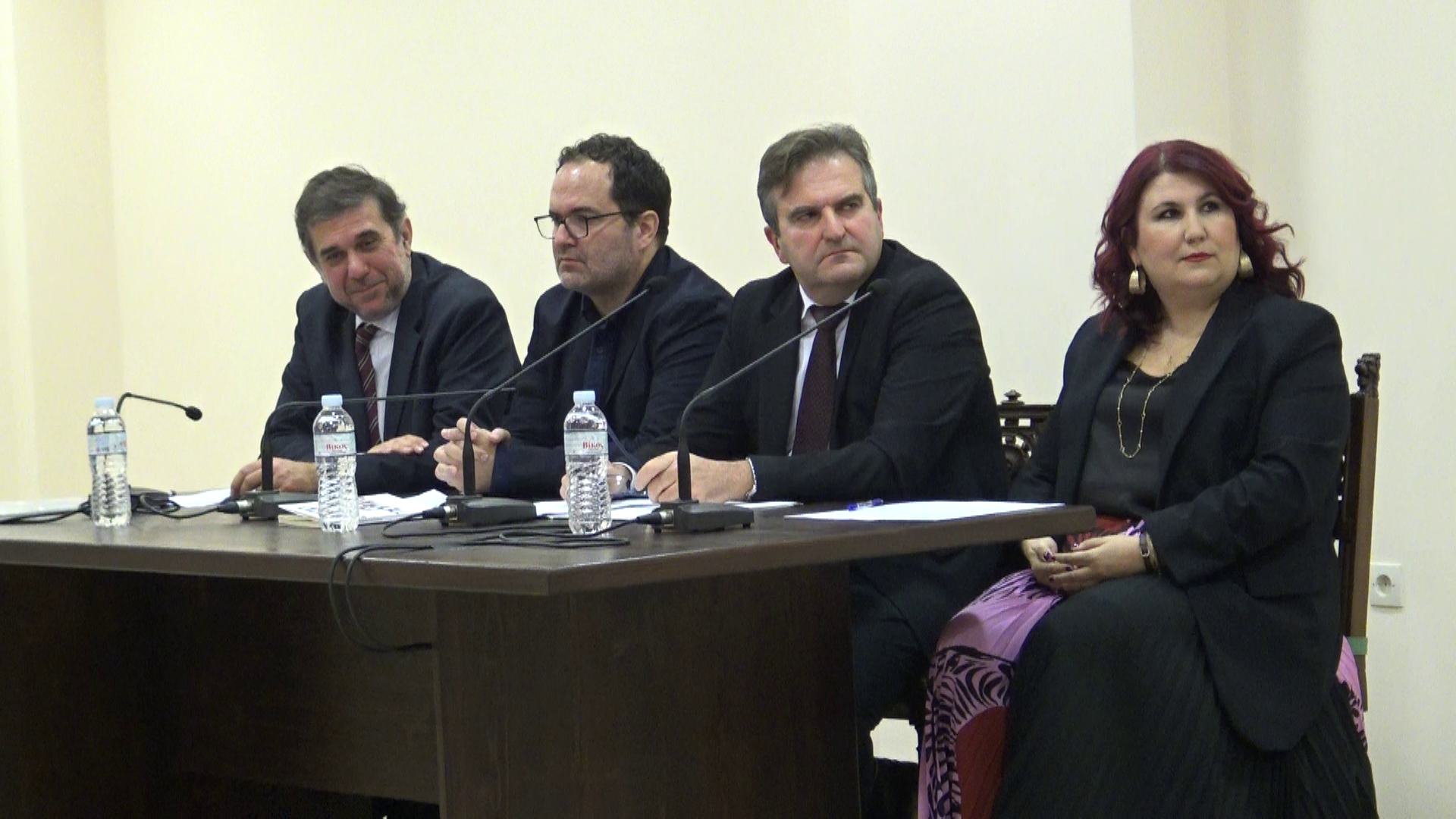 Λάρισα: Παρουσιάστηκε στο Λαογραφικό Μουσείο το βιβλίο «Χτίζοντας το ...