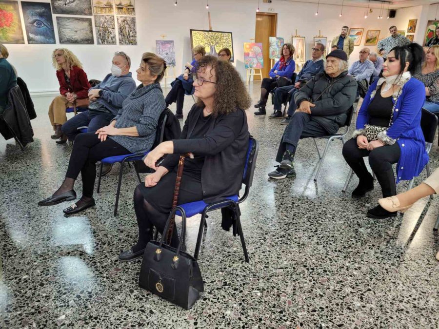 Λάρισα: Με επιτυχία η παρουσίαση των βιβλίων του περιοδικού Λόγου και ...