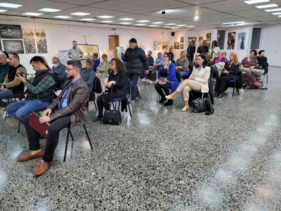 Λάρισα: Με επιτυχία η παρουσίαση των βιβλίων του περιοδικού Λόγου και ...