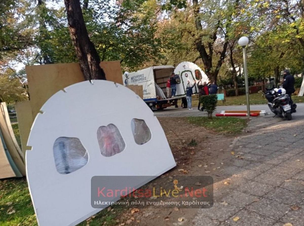 Ξεκίνησε το στήσιμο του θεματικού πάρκου του Παυσιλύπου και ο στολισμός ...