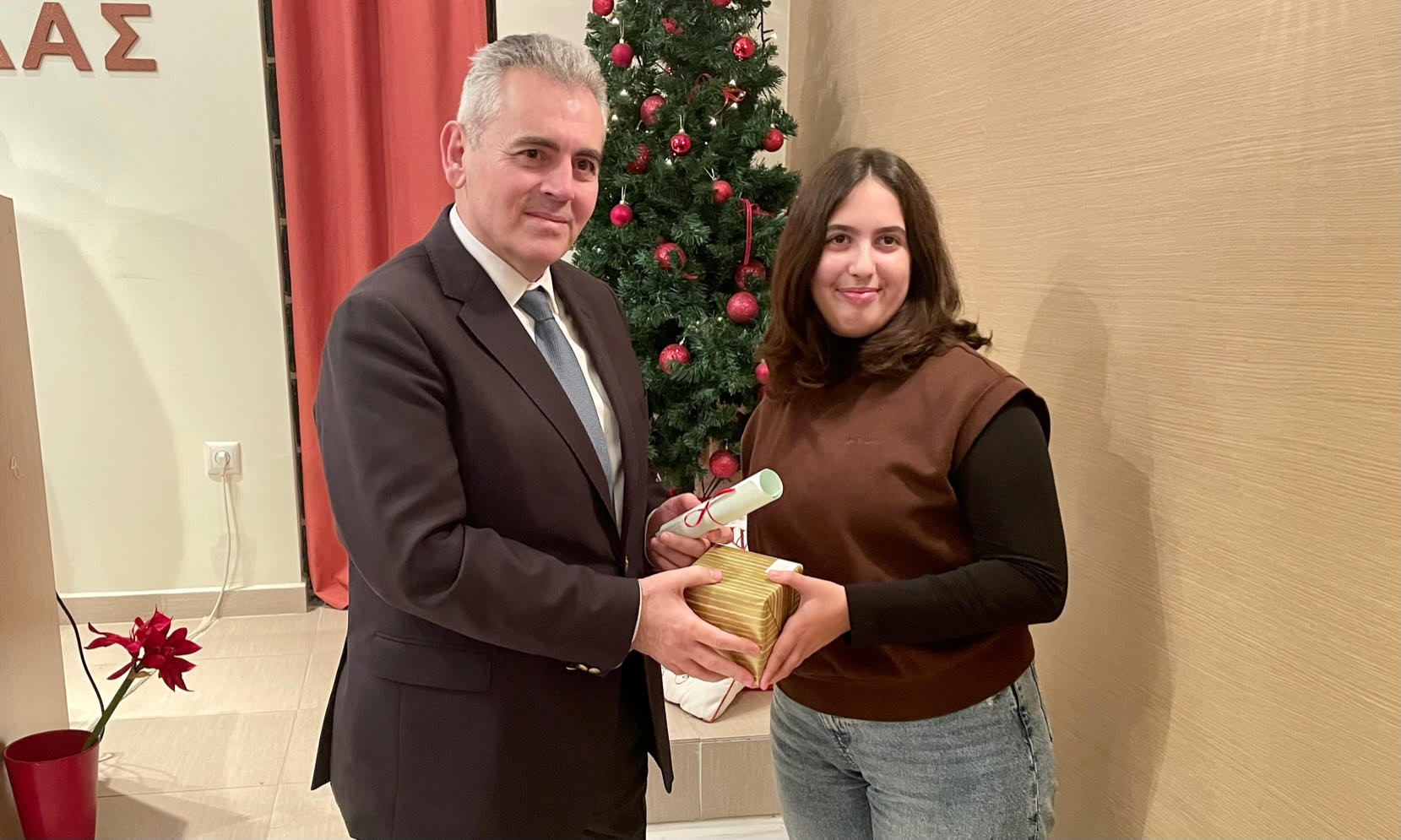 Χαρακόπουλος στη βράβευση των παιδιών του Γεωπονικού Συλλόγου: Η γνώση ...