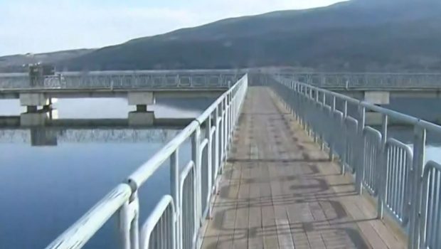 Βέροια: «Το πέταξα στο ποτάμι αλλά δεν το σκότωσα» - Η αναπαράσταση της ...