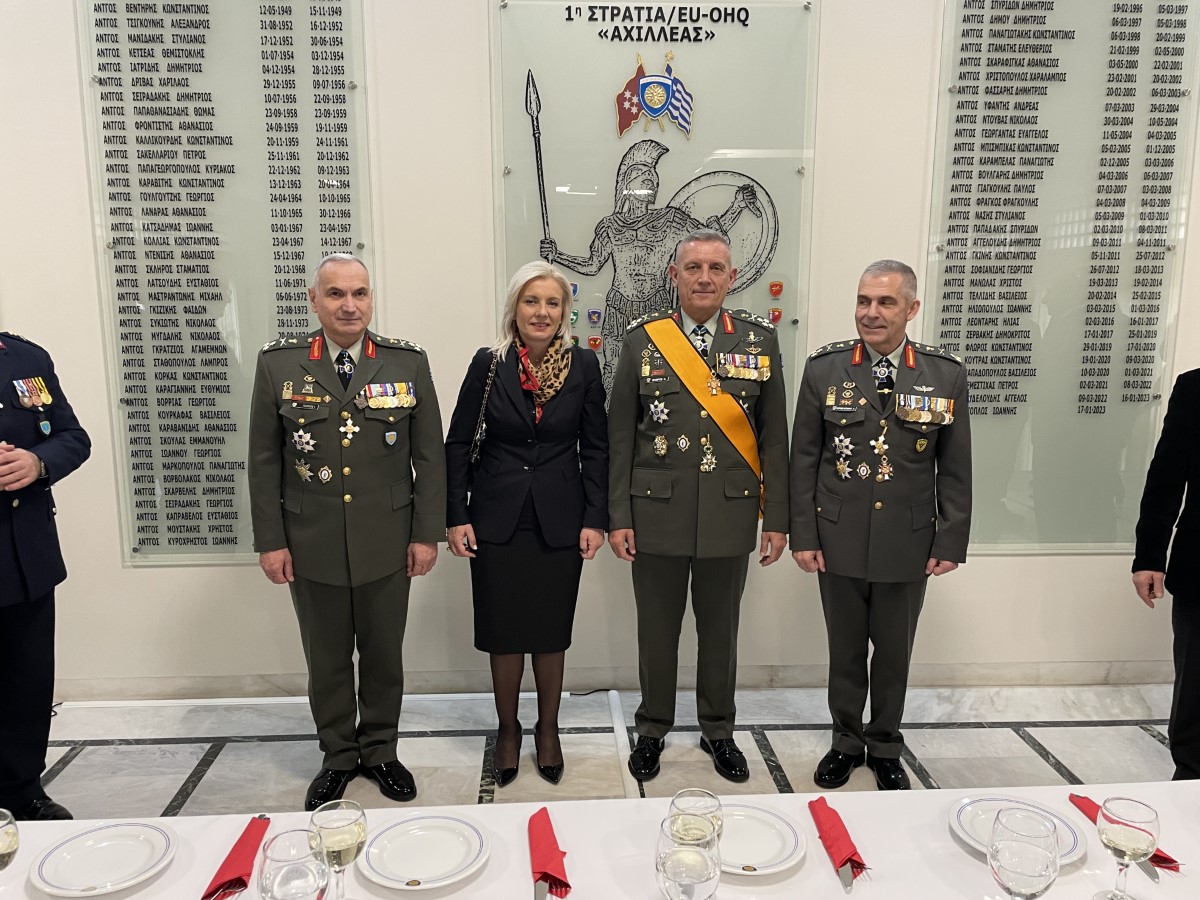 Καραλαριώτου στην τελετή 1ης Στρατιάς: Εγγυητές της εθνικής ασφάλειας ...