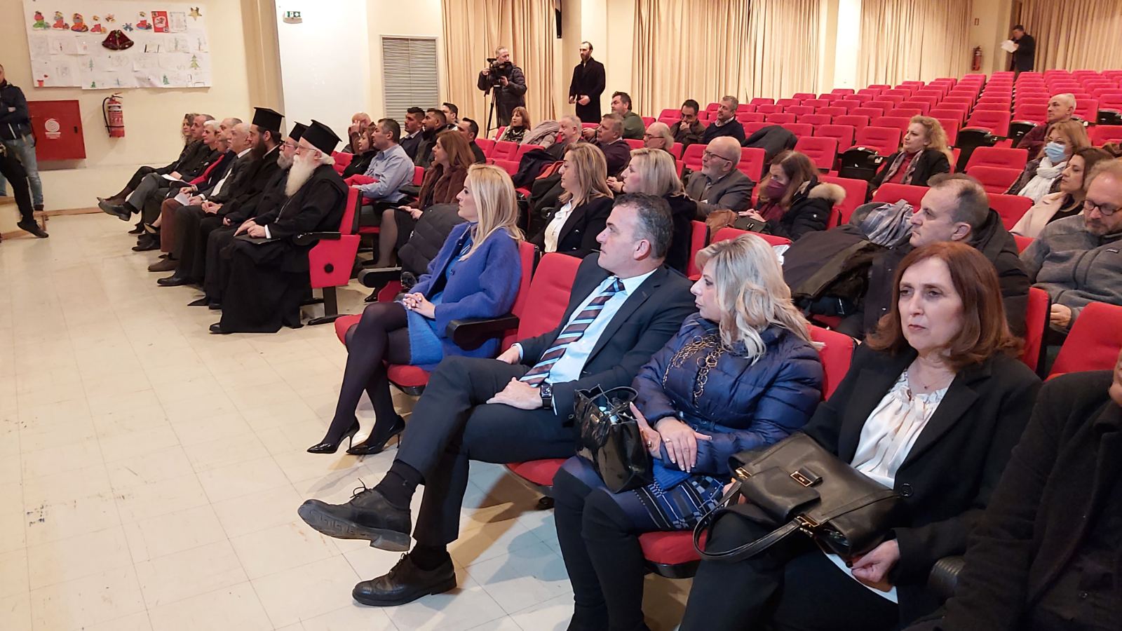 Λάρισα: Με στόχο την εξάλειψη των ανισοτήτων ξεκίνησε η διημερίδα για ...