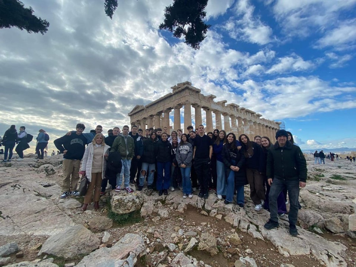 Εκπαιδευτική επίσκεψη μαθητών του 5ου Γυμνασίου Λάρισας στην Αθήνα ...