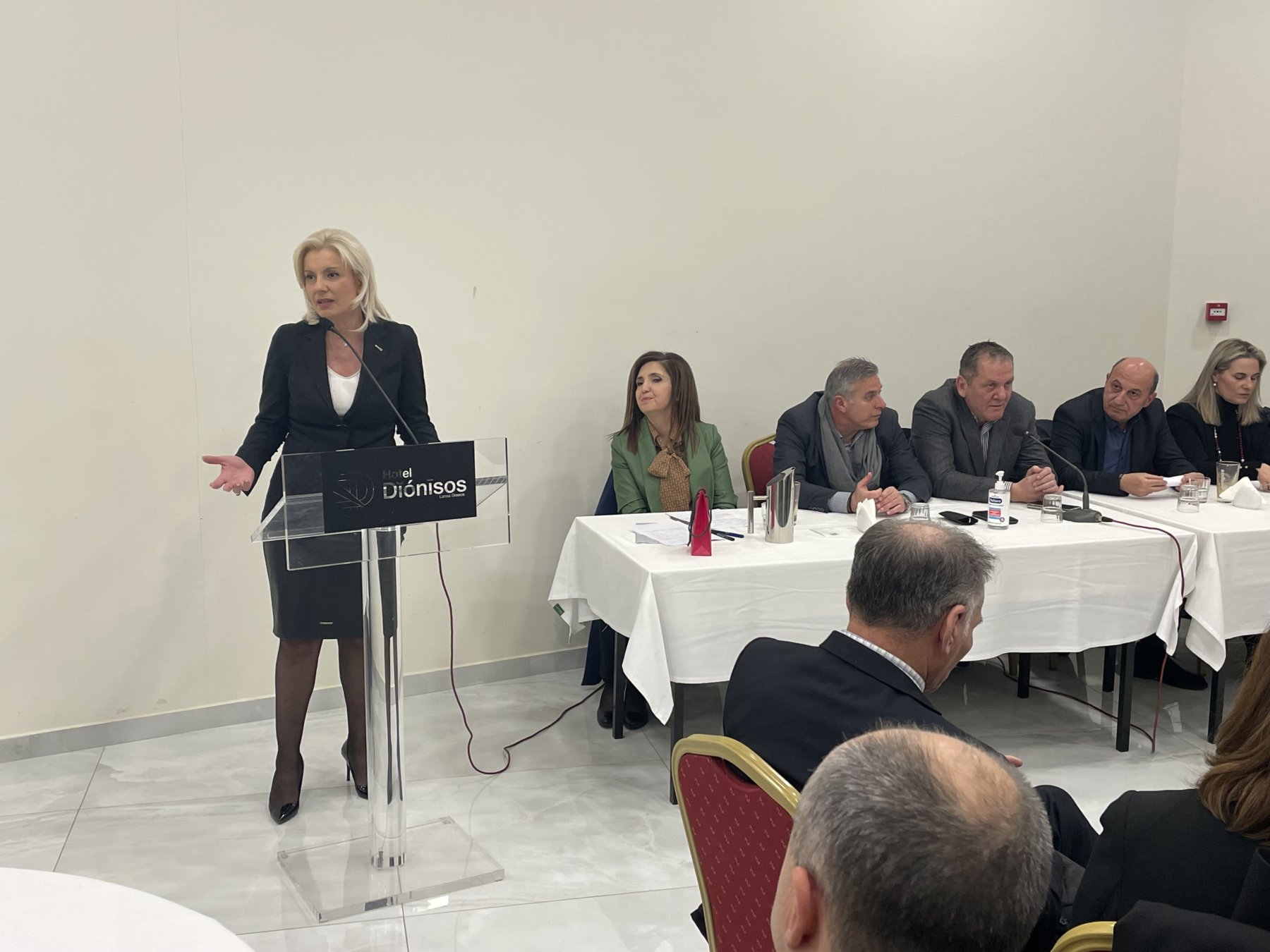 Η Καραλαριώτου στη ΔΑΚΕ Πρωτοβάθμιας Εκπαίδευσης: Δίπλα στον Δάσκαλο ...
