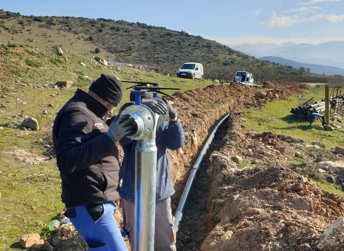 Συνεχίζονται οι εργασίες κατασκευής υπόγειου δικτύου άρδευσης 21 χλμ ...