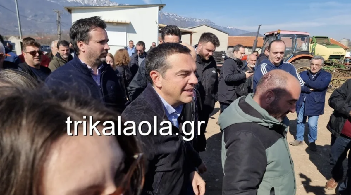 “Τι όμορφος είστε…” Τη στιγμή που ο Αλέξης Τσίπρας εισπράττει το ...