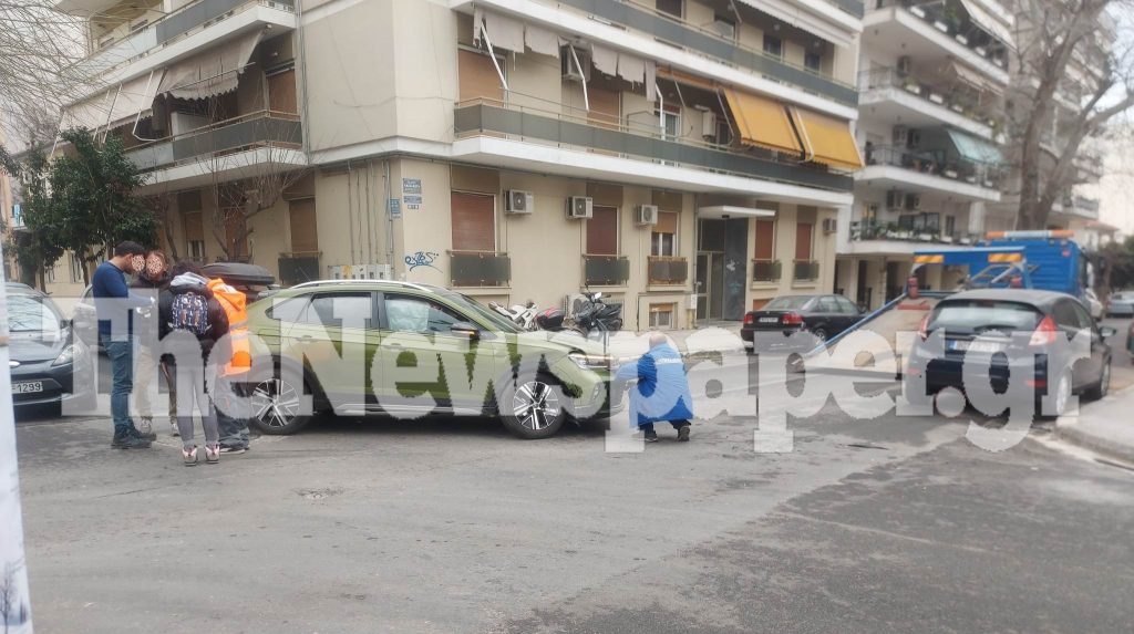 Τροχαίο ατύχημα στον Βόλο – Συγκρούστηκαν δύο ΙΧ (φώτο) – ONLARISSA.GR ...