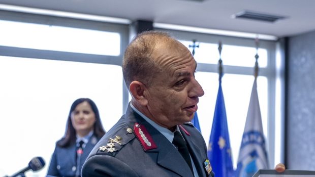 Σκούμας: Το άγνωστο παρασκήνιο πίσω από την καρατόμηση του αρχηγού της ...