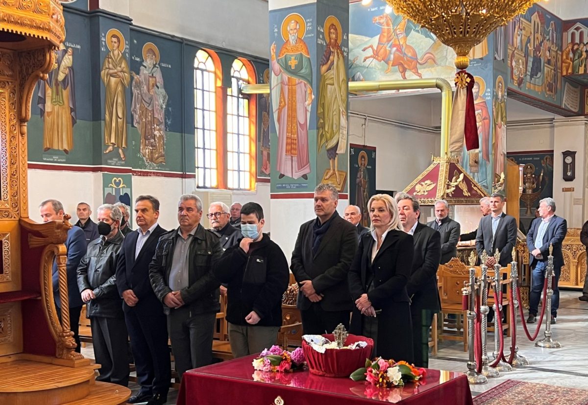 Καραλαριώτου στις εκδηλώσεις για τον Μαρίνο Αντύπα: «Τιμή στους ήρωες ...