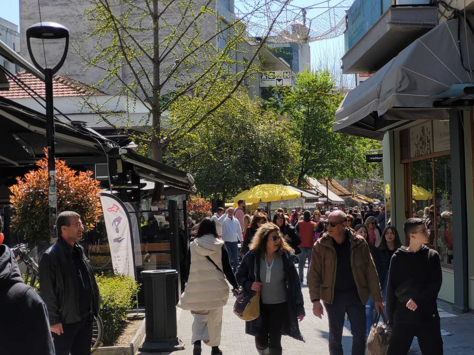 Ανοιχτή το απόγευμα της Μ. Πέμπτης η αγορά στη Λάρισα – Δείτε το ωράριο ...