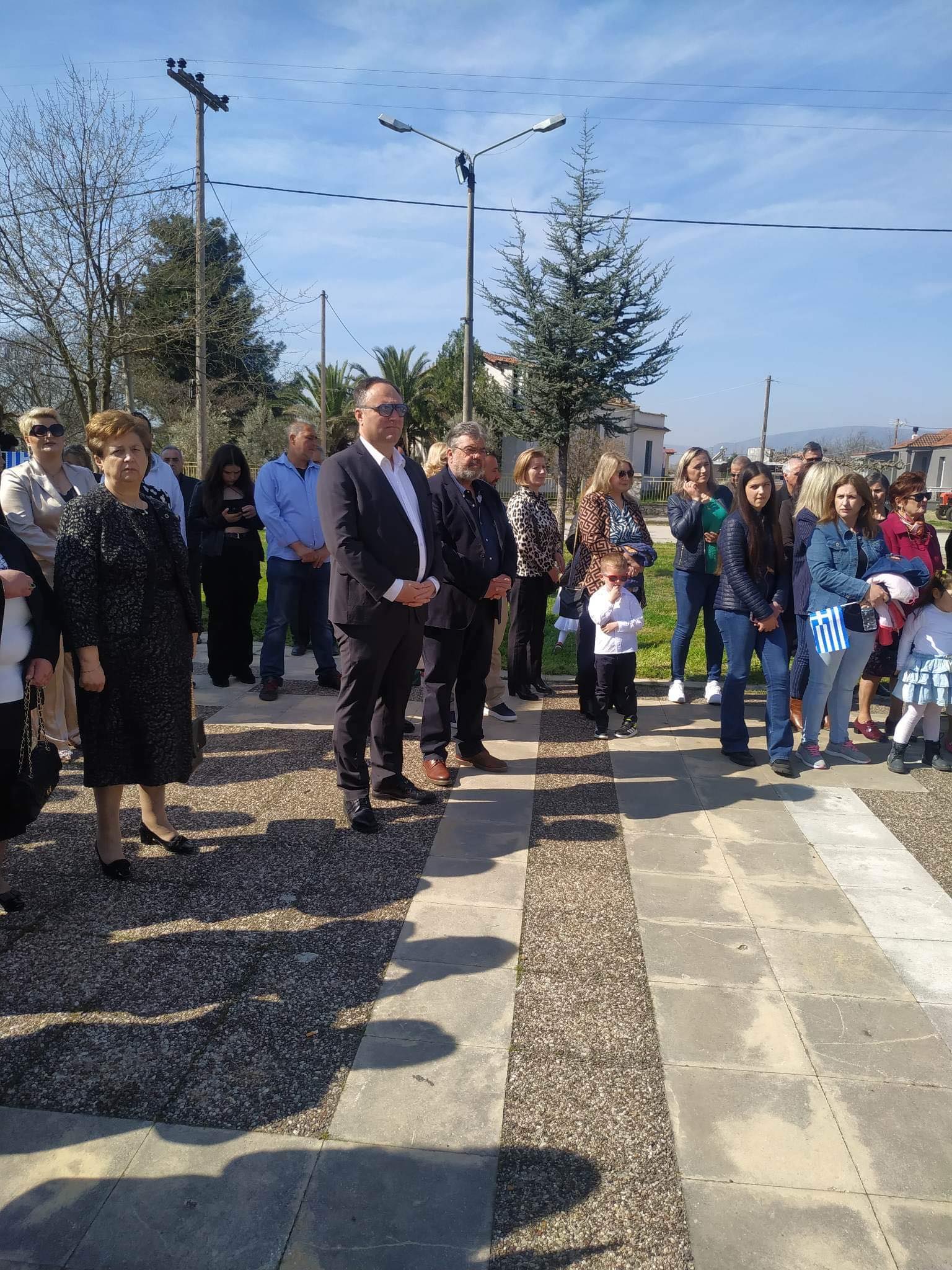 Η Δημοτική Αρχή Τυρνάβου στις εκδηλώσεις της Εθνικής Επετείου της 25ης ...