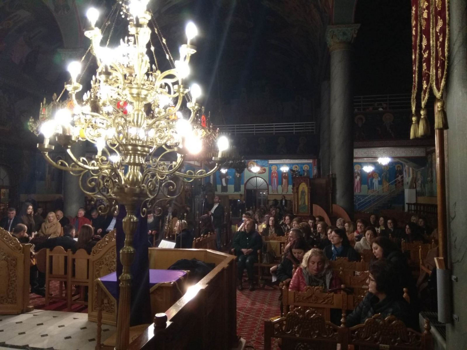 Σε ατμόσφαιρα θρησκευτικής κατάνυξης η πασχαλινή εκδήλωση του Κέντρου ...