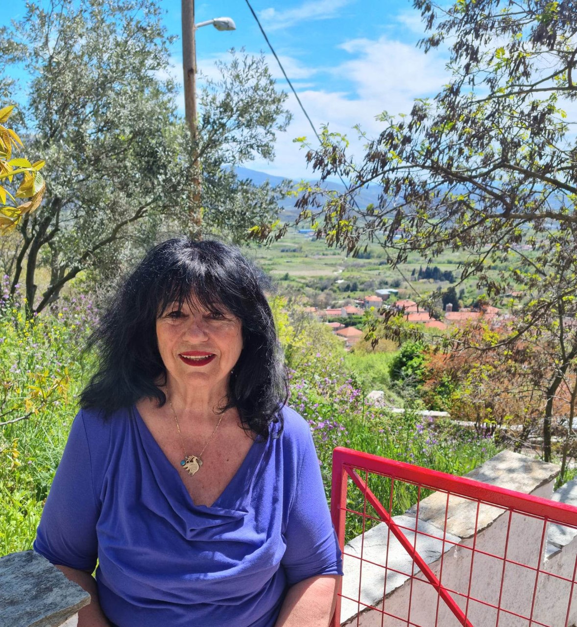 Οι ευχές της Άννας Βαγενά για το Πάσχα – ONLARISSA.GR Νέα Ειδήσεις Λάρισα