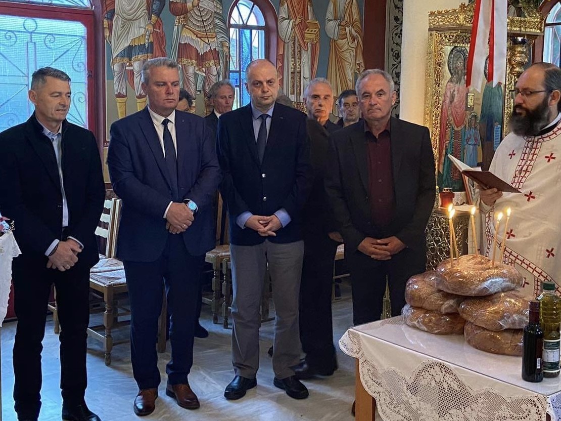 Καπετάνος στο Ψυχικό: «Οι γιορτές της Ορθόδοξης Εκκλησίας μας, βοηθούν ...