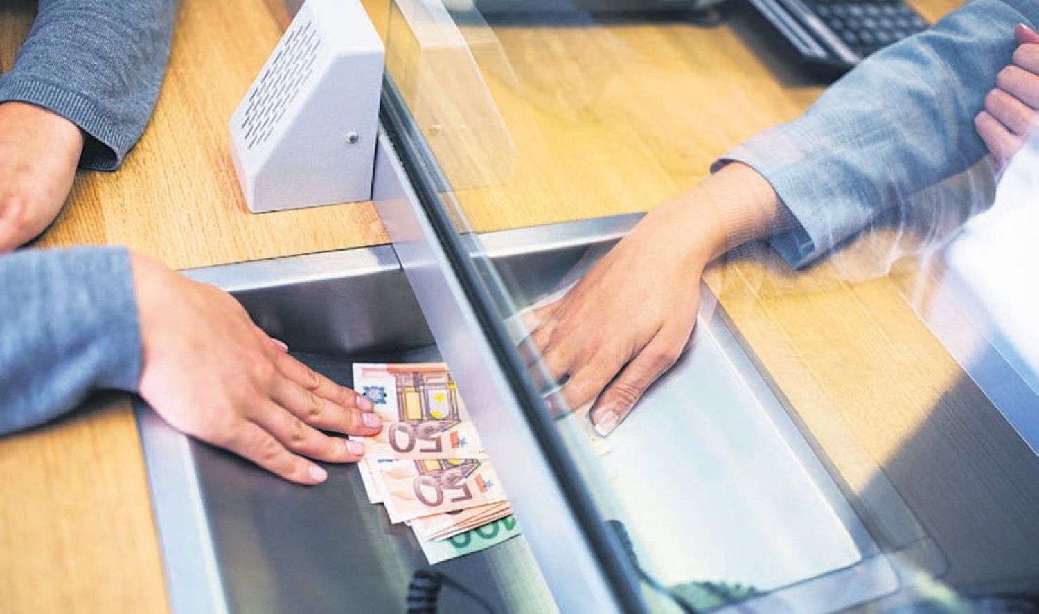Αυτές είναι οι καταθέσεις των Λαρισαίων στις τράπεζες – Στις πιο ...