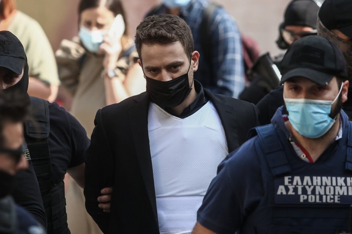 Ζητά συγγνώμη από την οικογένεια της Καρολάιν ο Μπάμπης Αναγνωστόπουλος ...