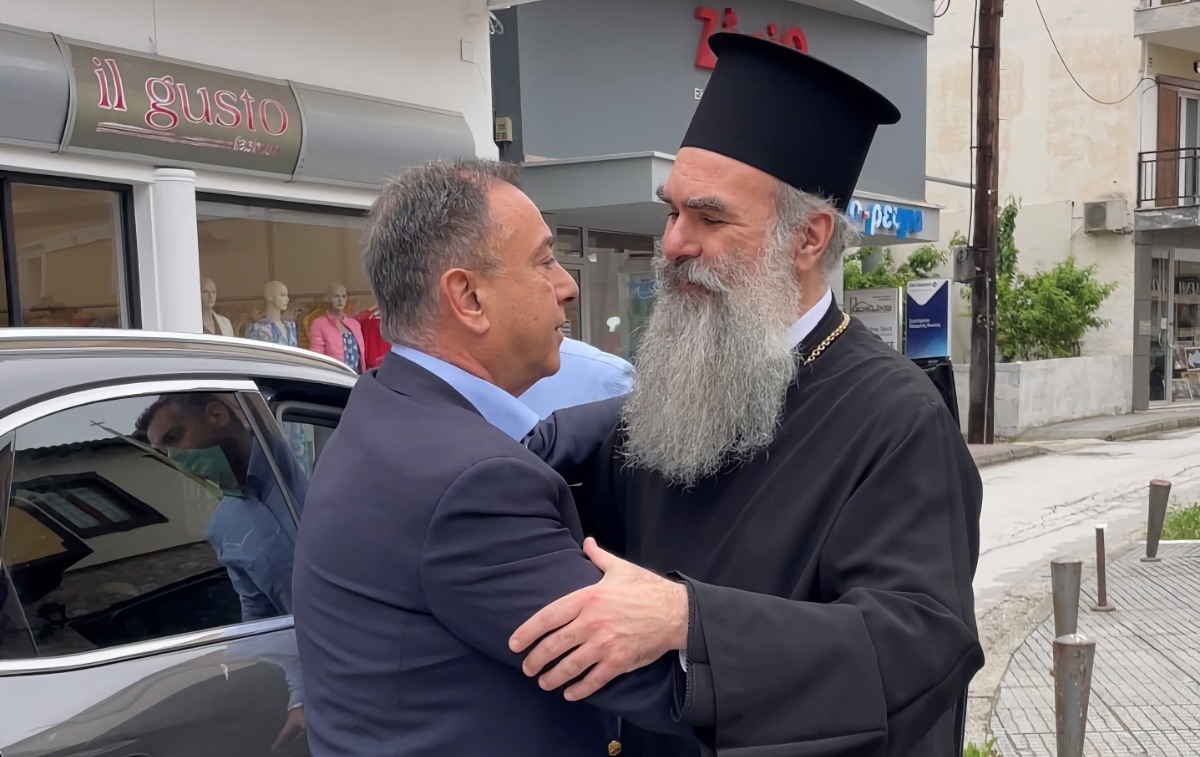 Με την ευχή του Δεσπότη – ONLARISSA.GR Νέα Ειδήσεις Λάρισα