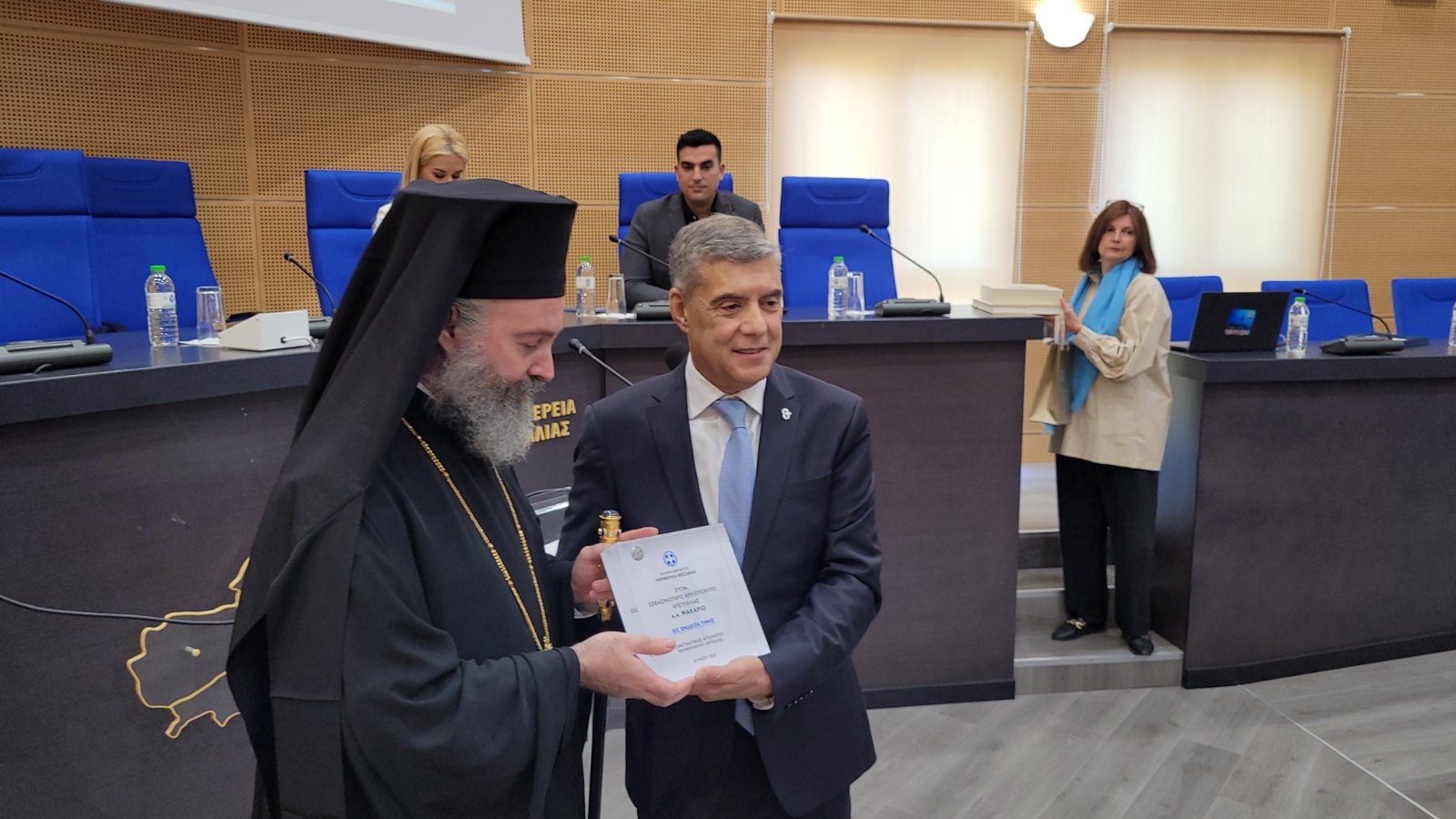 Στη Λάρισα ο Αρχιεπίσκοπος Αυστραλίας Μακάριος – Σε πανηγυρική ...
