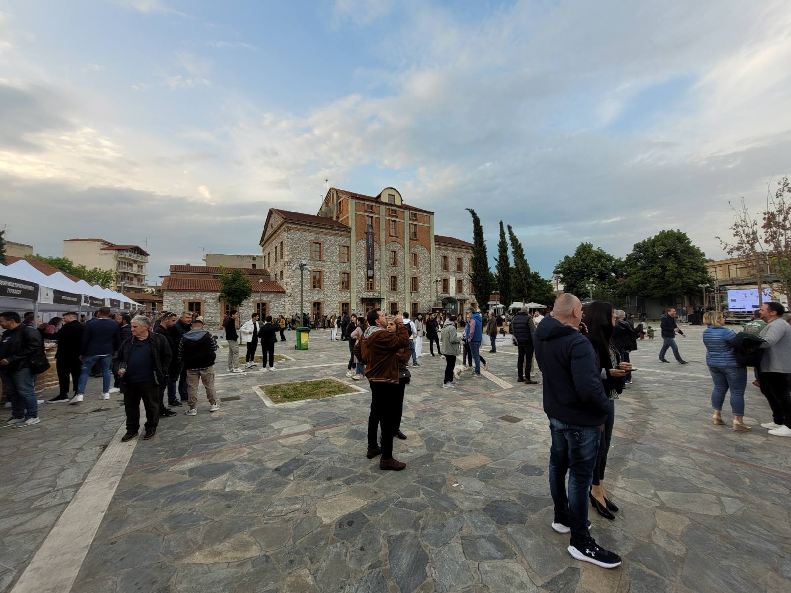 Λάρισα: «Αυλαία» απόψε για το πρώτο φεστιβάλ θεσσαλικού οίνου και ...