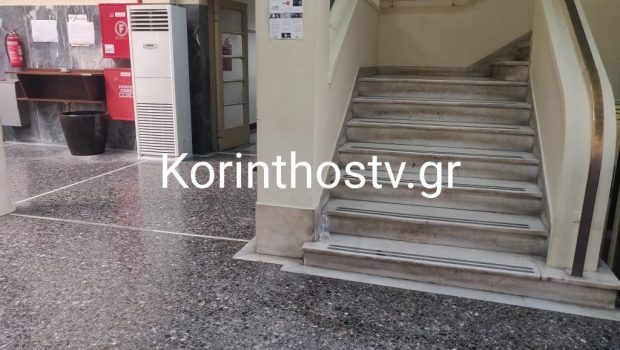Ανδρας κατέρρευσε και πέθανε στο διάδρομο των δικαστηρίων Κορίνθου ...