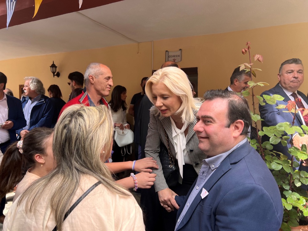 Καραλαριώτου σε Ολυμπιάδα, Φλάμπουρο και Σκοπιά και Σπαρμό: «Συνέπεια ...