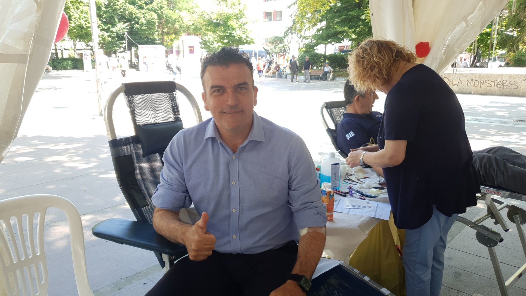 Έδωσε το... αίμα του ο Θανάσης Μαμάκος: «Δίνουμε αίμα, σώζουμε ζωές ...