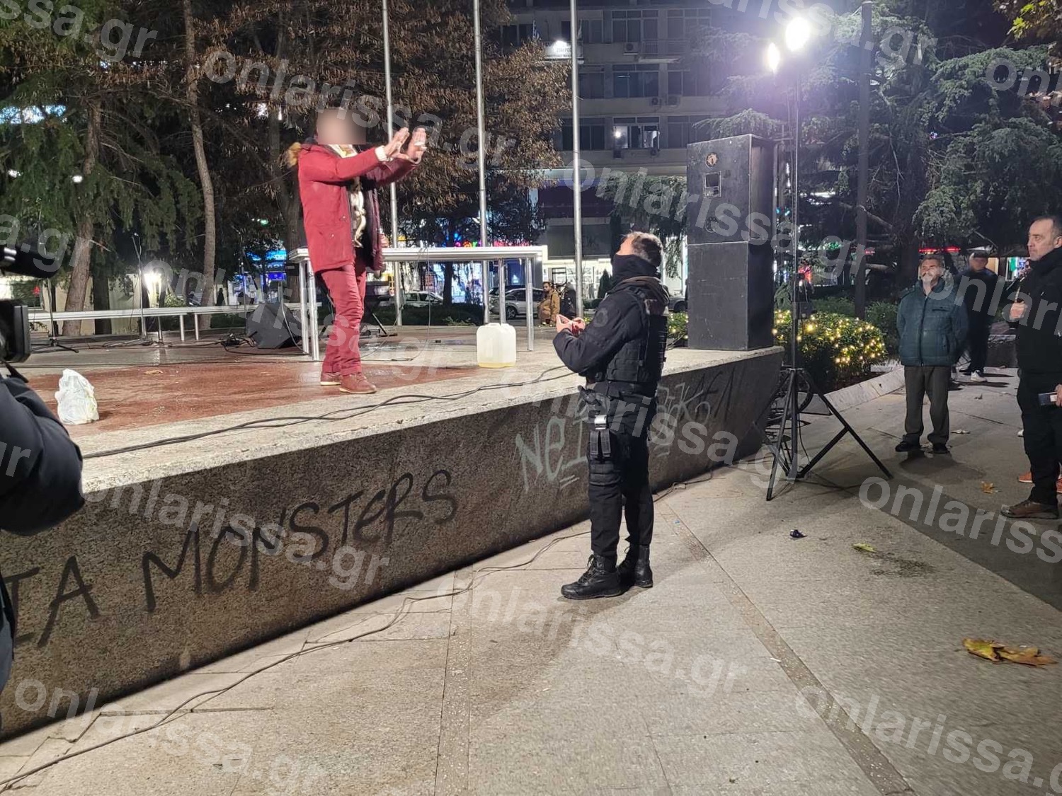 Λάρισα: Στο εδώλιο για απόπειρες ανθρωποκτονίας, εμπρησμού o 50χρονος ...