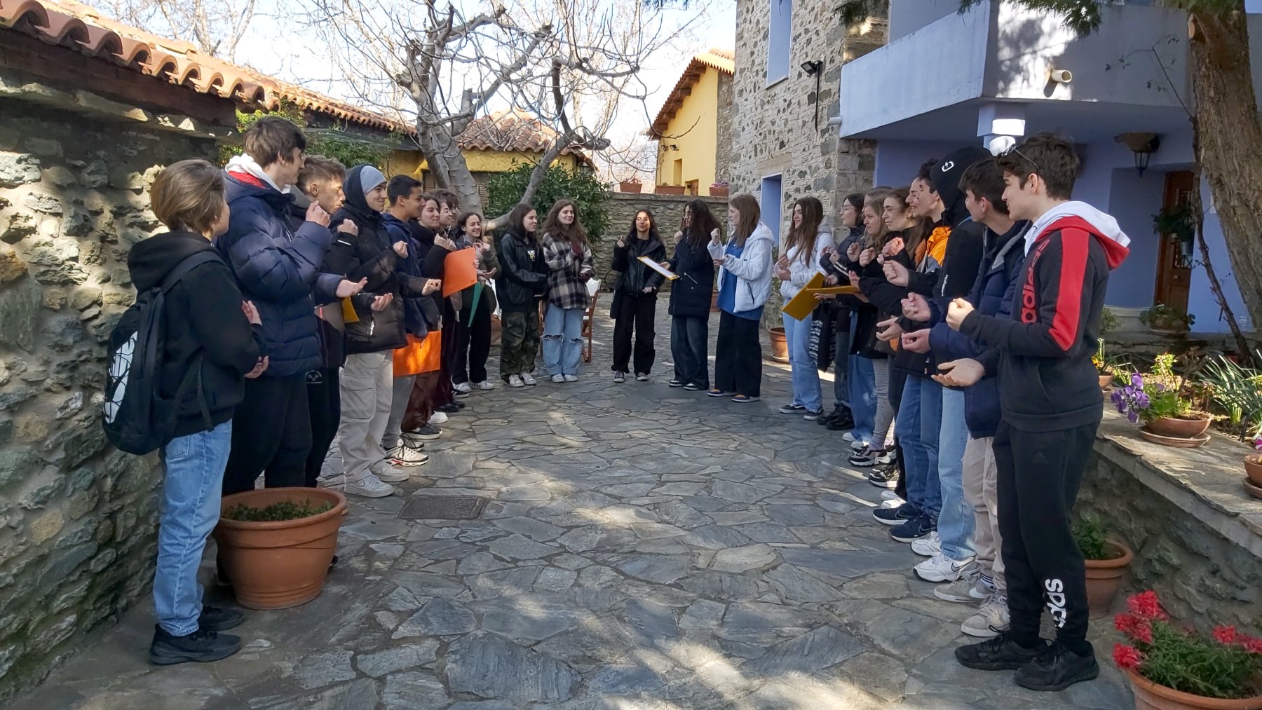 Μουσικό Σχολείο Λάρισας: Ο κύκλος της ζωής στην Ελάτεια Τεμπών ...