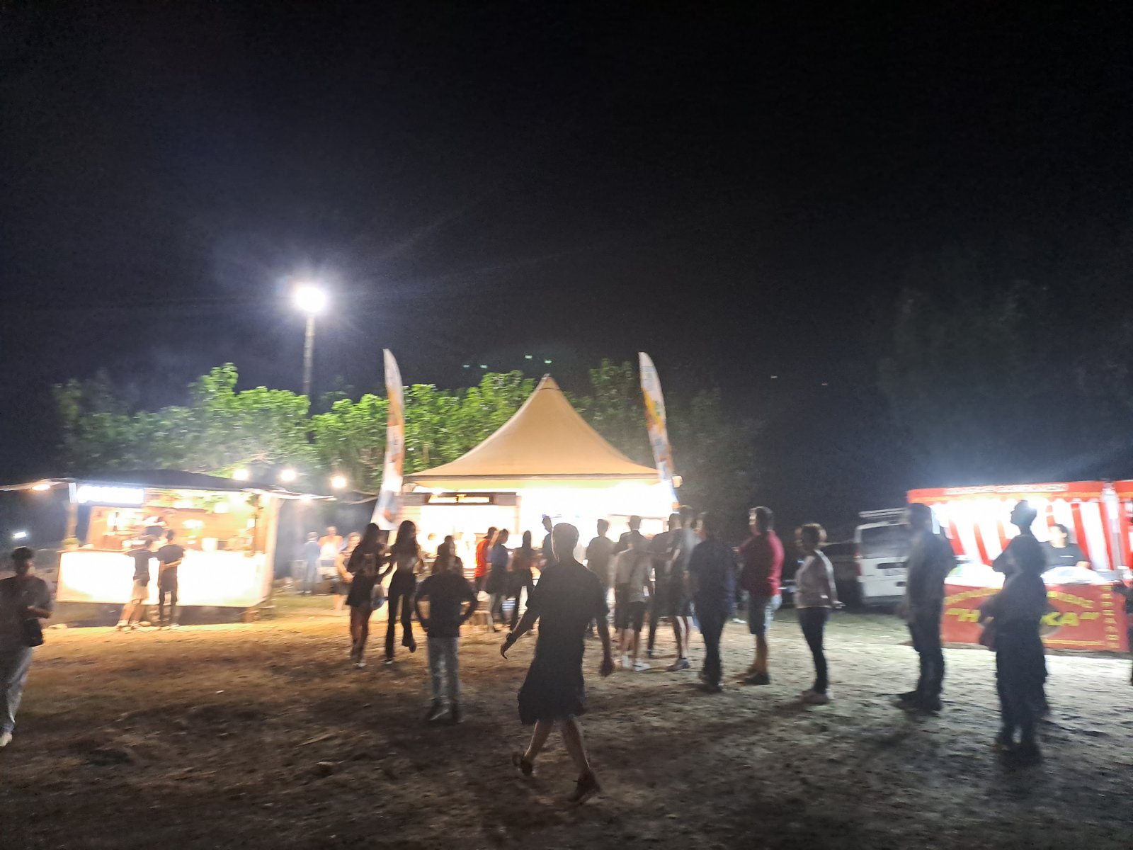 "Μάγεψαν" Αρβανιτάκη και Ζουγανέλη στο «Barra Party» του Συκουρίου ...